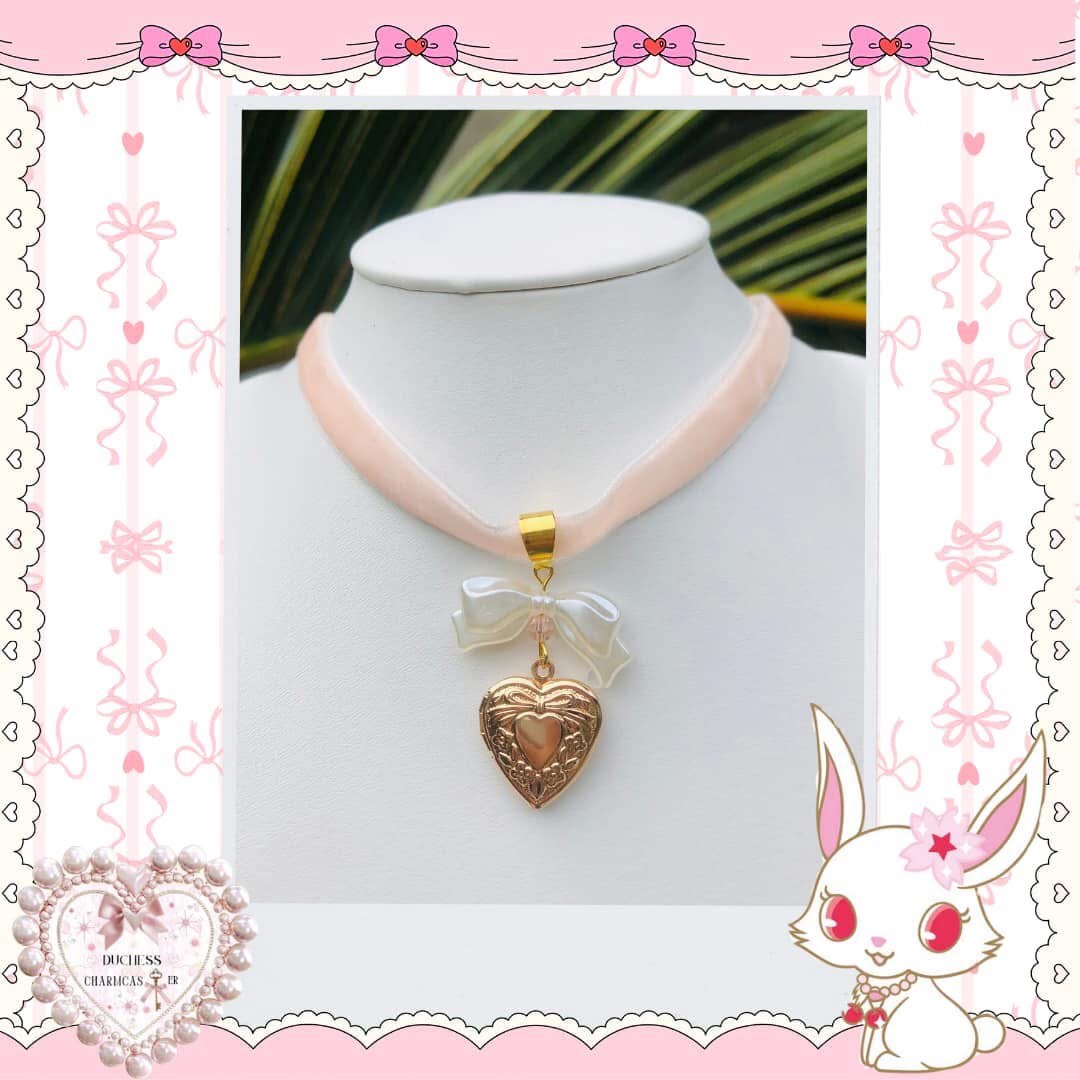Coquette Pink Velvet Heart Locket Chokers, Women's Fashion, Jewelry ...