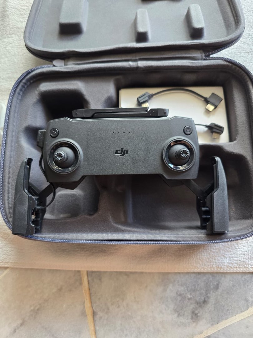 Dji Mavic Mini - Controller, Battery, Charger & Propeller, Photography ...