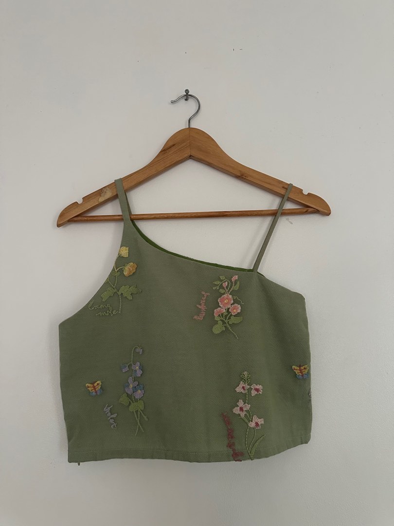 green floral linen top, Women's Fashion, Tops, Sleeveless on Carousell