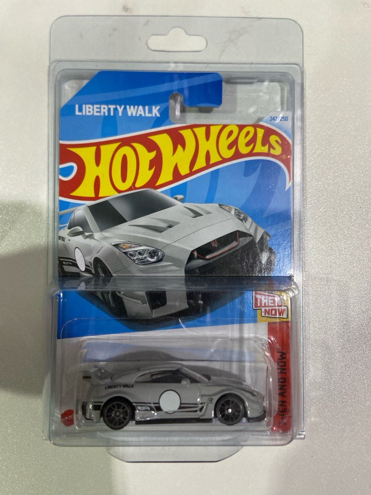 Hotwheels R35 liberty Walk, Hobbies & Toys, Toys & Games on Carousell