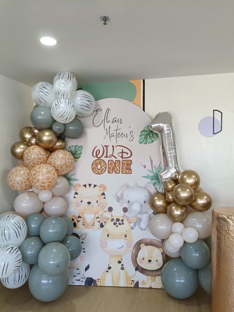 Labubu birthday decorations , labubu helium balloons, Hobbies & Toys ...
