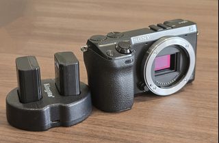 sony zv-e body, Photography, Cameras on Carousell