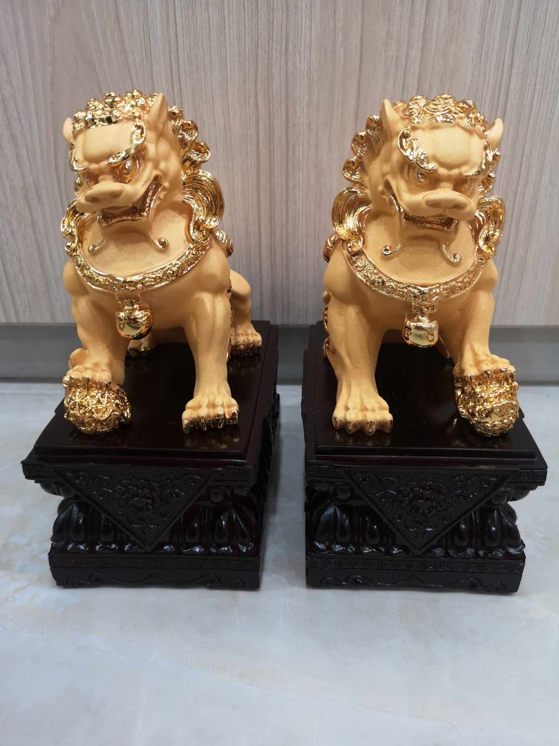 LUCKY Pair Fu Dog Foo Dog Pair Gold Chinese Guardian Lions Statue Feng ...