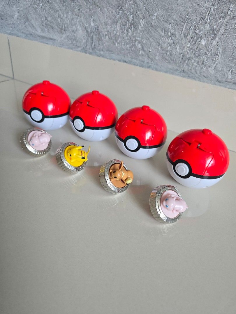 Pokemon spinning toys set with Pikachu Eeve Mewtwo ball launchers ...