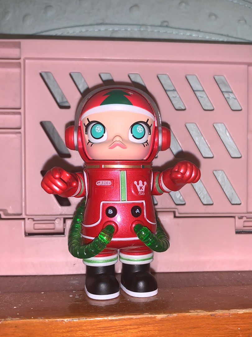 popmart molly christmas variant, Hobbies & Toys, Toys & Games on Carousell