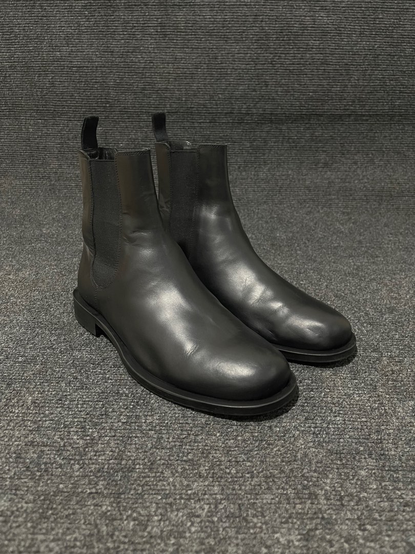 SHOOPEN x FIT THE SIZE CHELSEA BOOTS, Men's Fashion, Footwear, Boots on Carousell