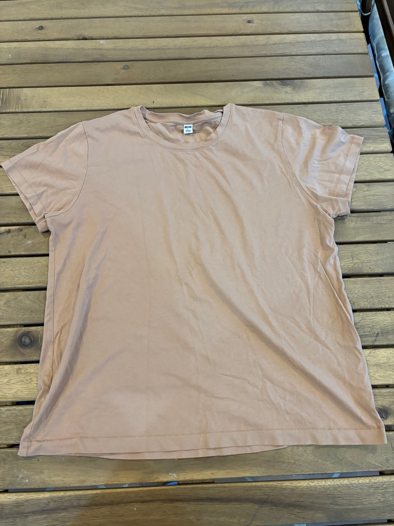 uniqlo basic shirt brown beige large, Women's Fashion, Tops, Shirts on ...