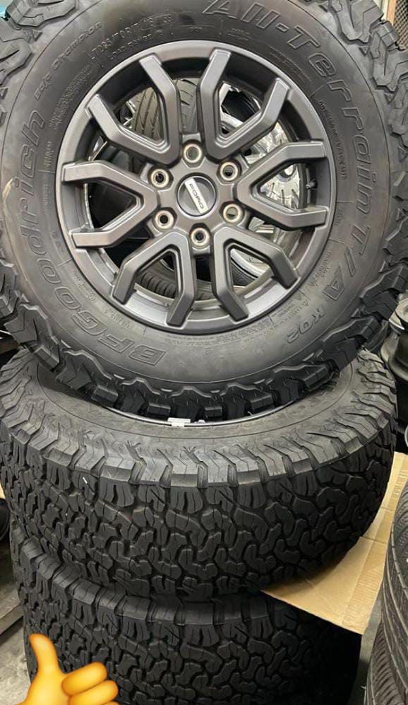 Used rim original ford ranger raptor T9 & tyre goodrich condition 90 ...