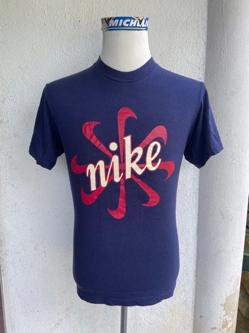 Vintage nike pinwheel 90s, Men's Fashion, Tops & Sets, Tshirts & Polo ...