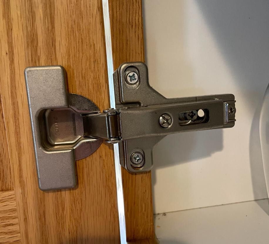 24/7 Hinges Replacement | Handyman | Wardrobe & Cabinet Hinge WA ...