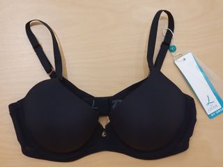 [C1] Lycra Bra 70C / 32C (UK), Women's Fashion, New Undergarments ...
