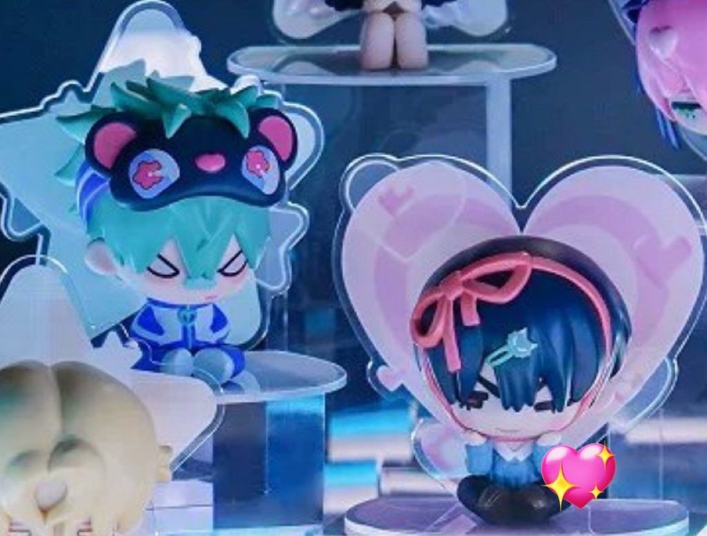alien stage till blind box figure, Hobbies & Toys, Toys & Games on ...