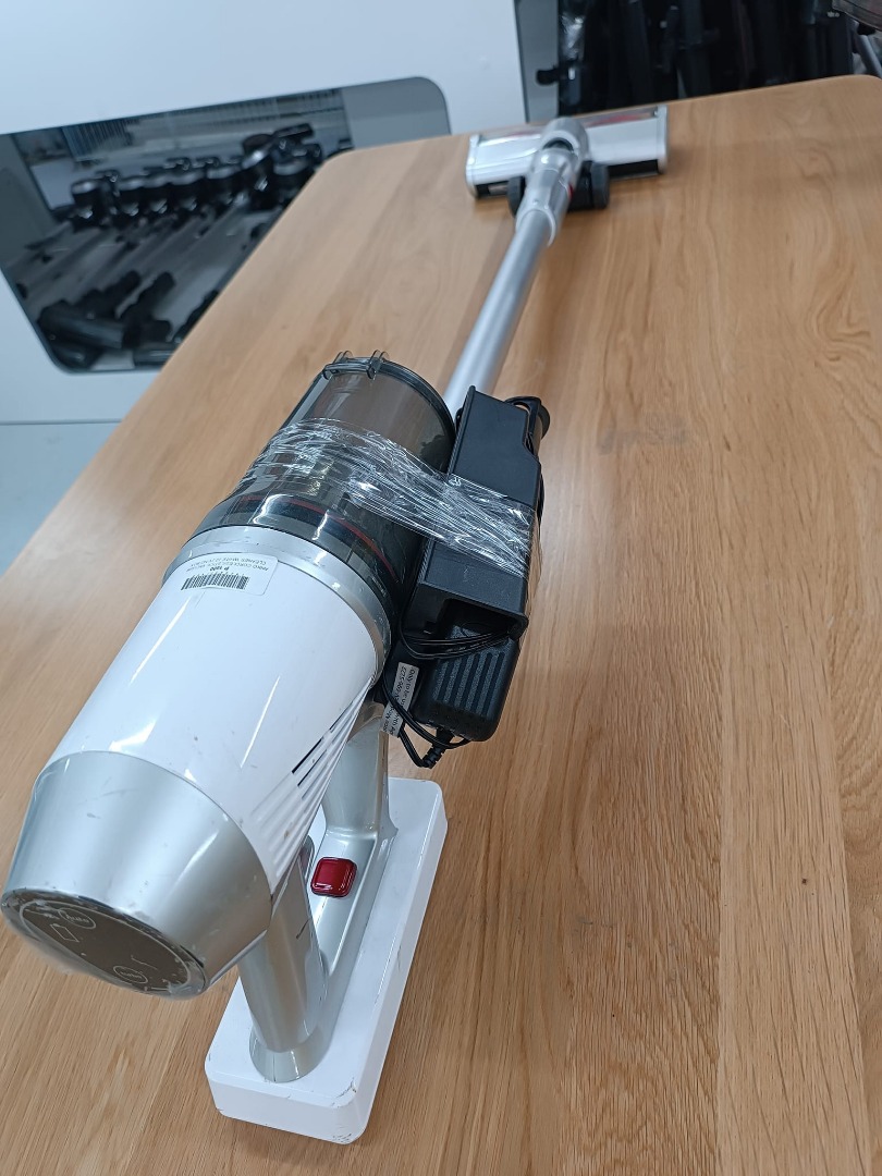 Anko Cordless Stick Vacuum from Australia NO BOX, TV & Home Appliances ...