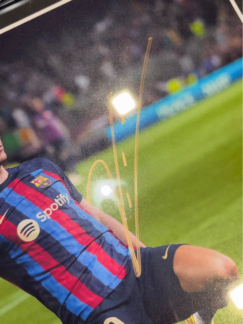 Barcelona Robert Lewandowski Signed 12x10 Photo The Sports Film TV ...