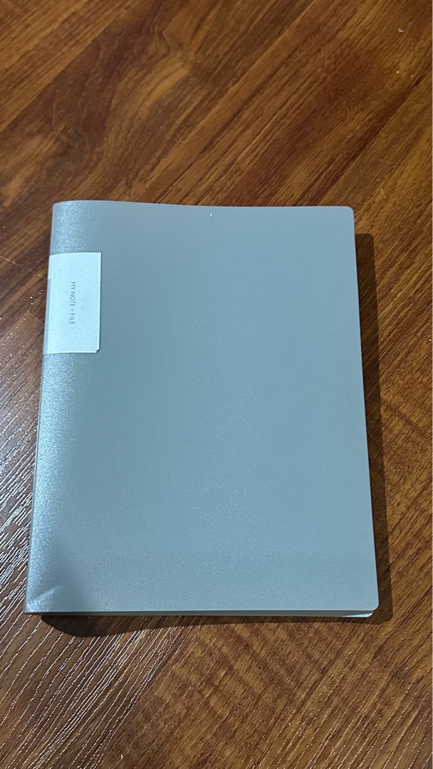 ORIGINAL 100% Binder Daiso Grey, Buku & Alat Tulis, Buku Pelajaran di ...