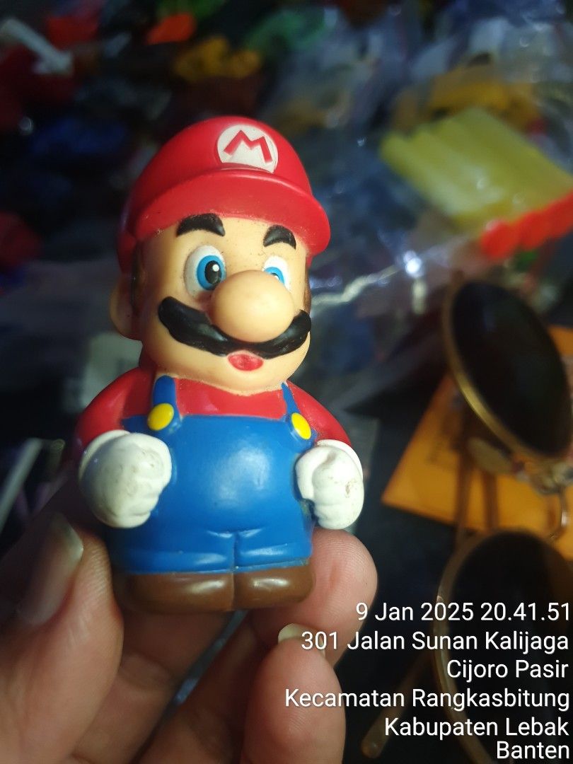 Figure Original Nintendo Super Mario Bros dan Luigi (Harga Satuan 20rb ...