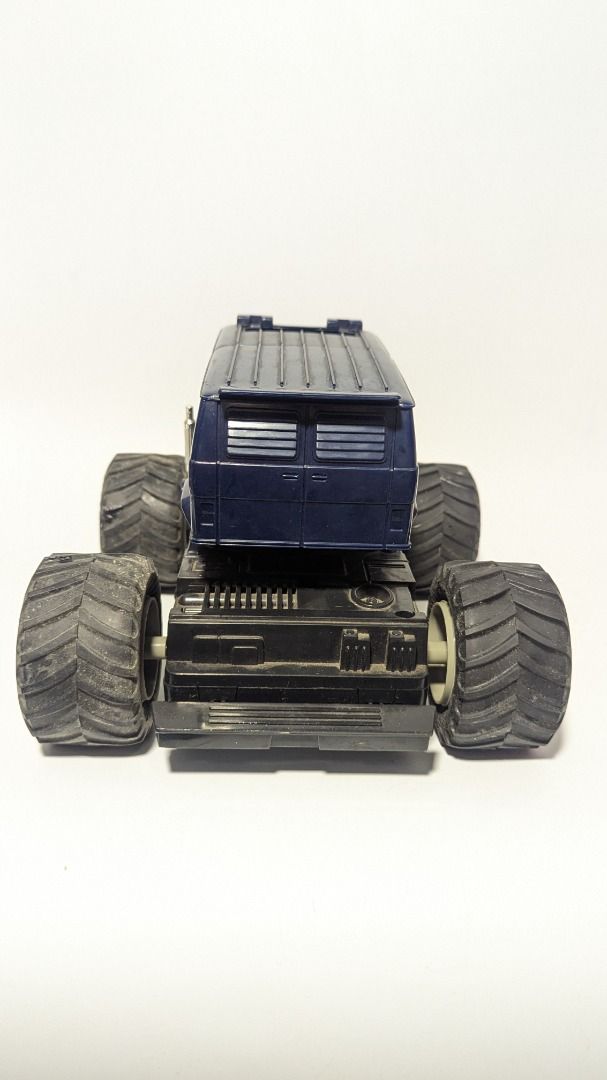 Kenner M.A.S.K. VOLCANO GMC Van with action figures American 1985 TV ...