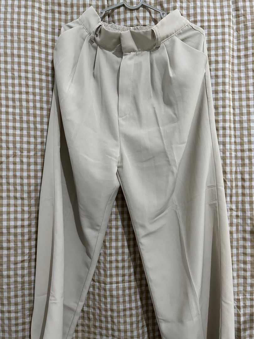 Loose Pants Ivory & Beige, Fesyen Wanita, Pakaian Wanita, Bawahan di ...