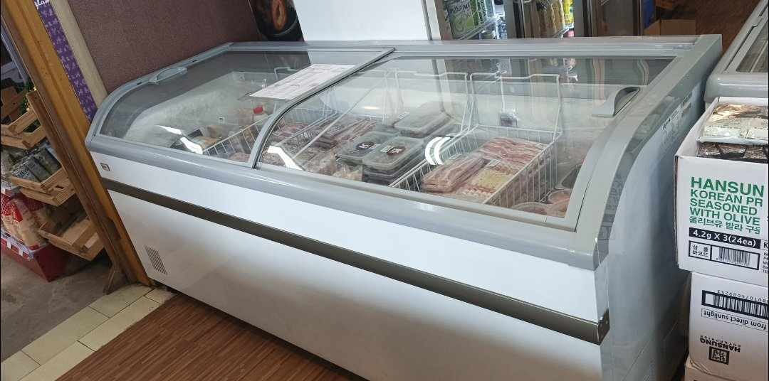 MARKES CHEST FREEZER 2 DOOR, TV & Home Appliances, Kitchen Appliances ...