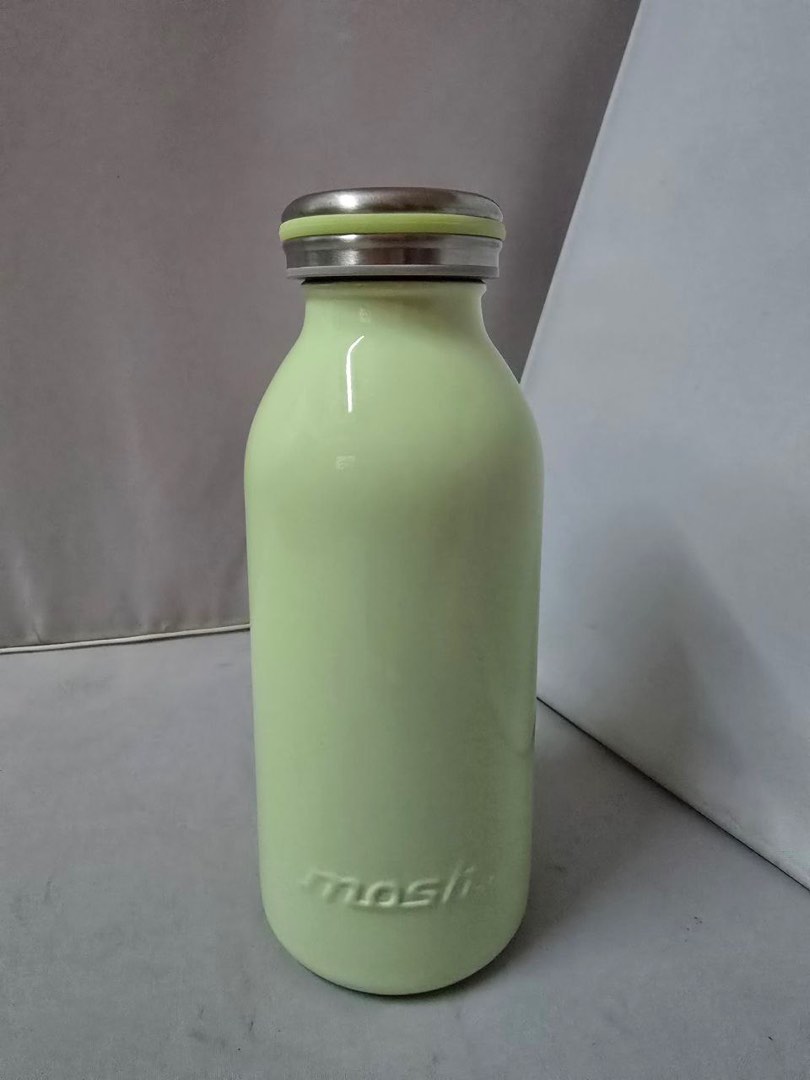 Mosh! Stainless steel thermal bottle 600ml, Furniture & Home Living, Kitchenware & Tableware ...