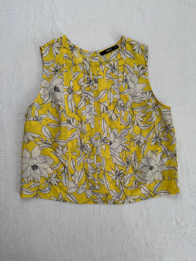 Oasis brand top, Women's Fashion, Tops, Blouses on Carousell