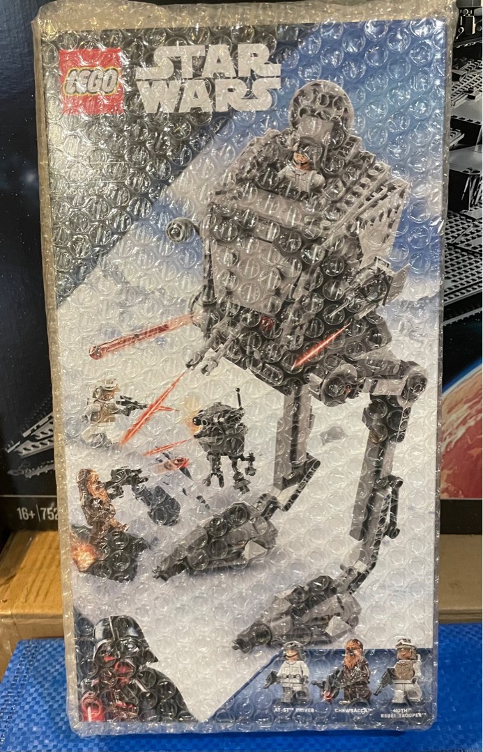 Original LEGO Star Wars Hoth AT-ST 75322 (586 Pieces), Hobbies & Toys ...