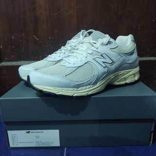Sepatu New Balance NB2002R / 2002R / NB 2002 Beige / ML2002RE, Fesyen ...