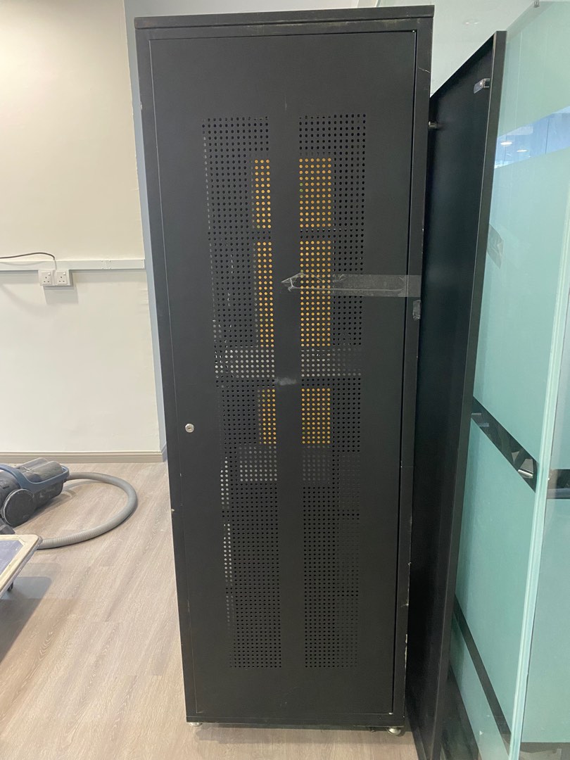 Server Rack 42U, Computers & Tech, Office & Business Technology on ...