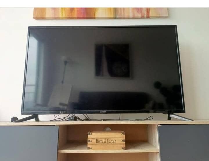 smart tv skyworth 50 inchi, TV & Home Appliances, TV & Entertainment ...