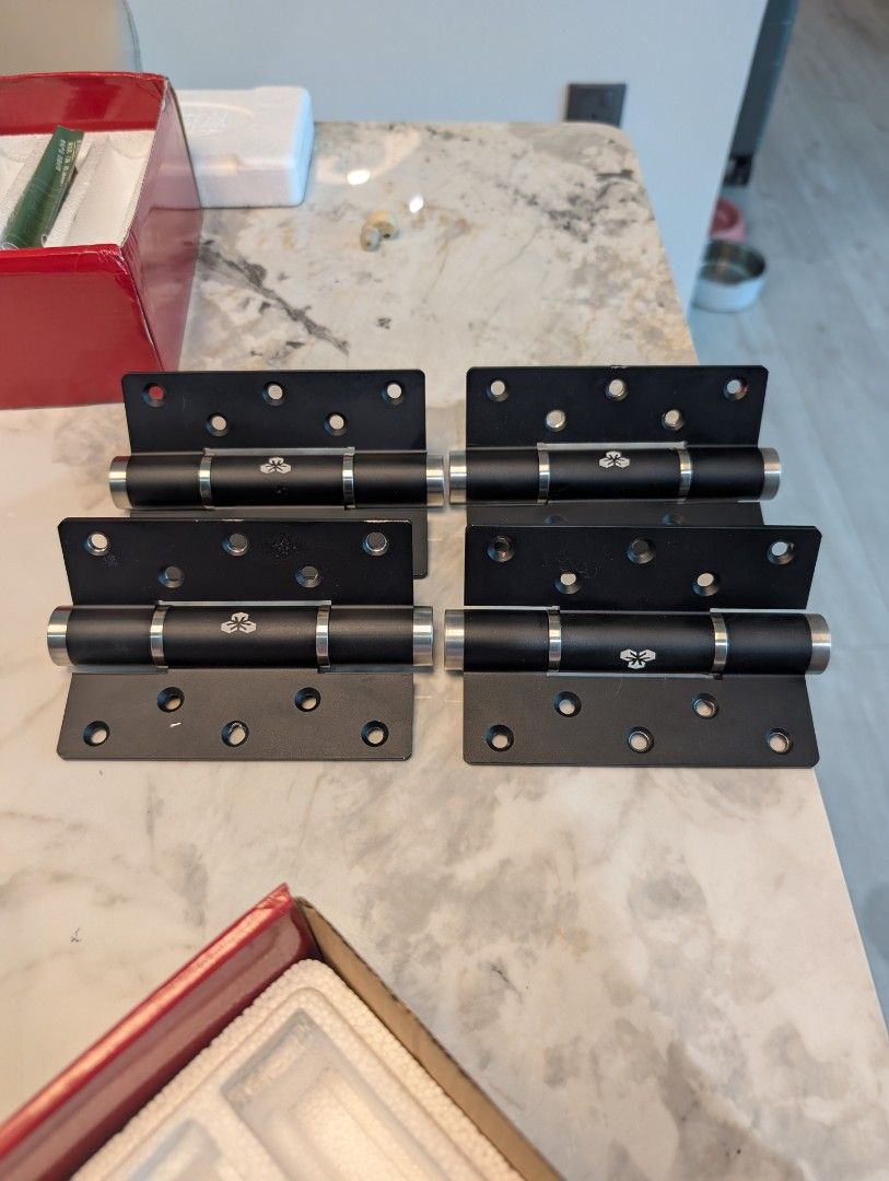 (2 PCs) Soft Close Door Hinge (Heavy Duty), Furniture & Home Living ...