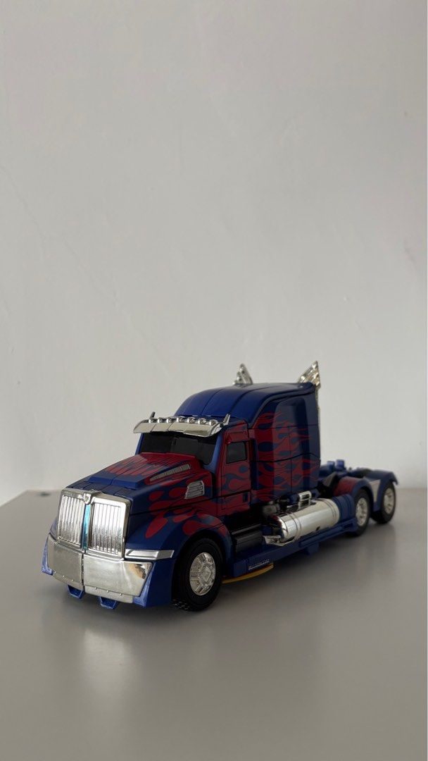 Transformers The Last Knight TLK-15 Calibur Optimus Prime, Hobbies & Toys, Toys & Games on Carousell