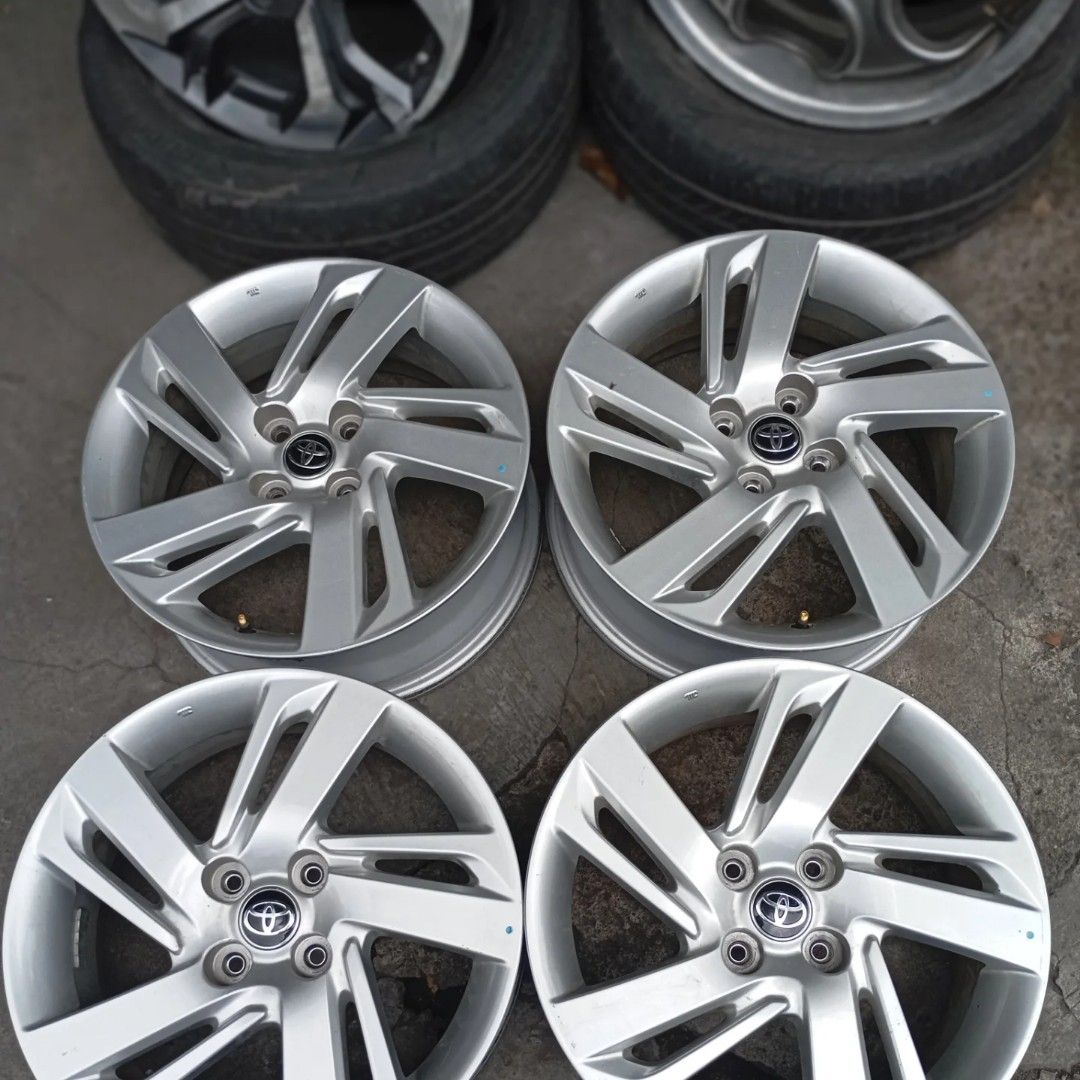 Velg Oem Original Toyota Raize, Aksesoris Mobil di Carousell