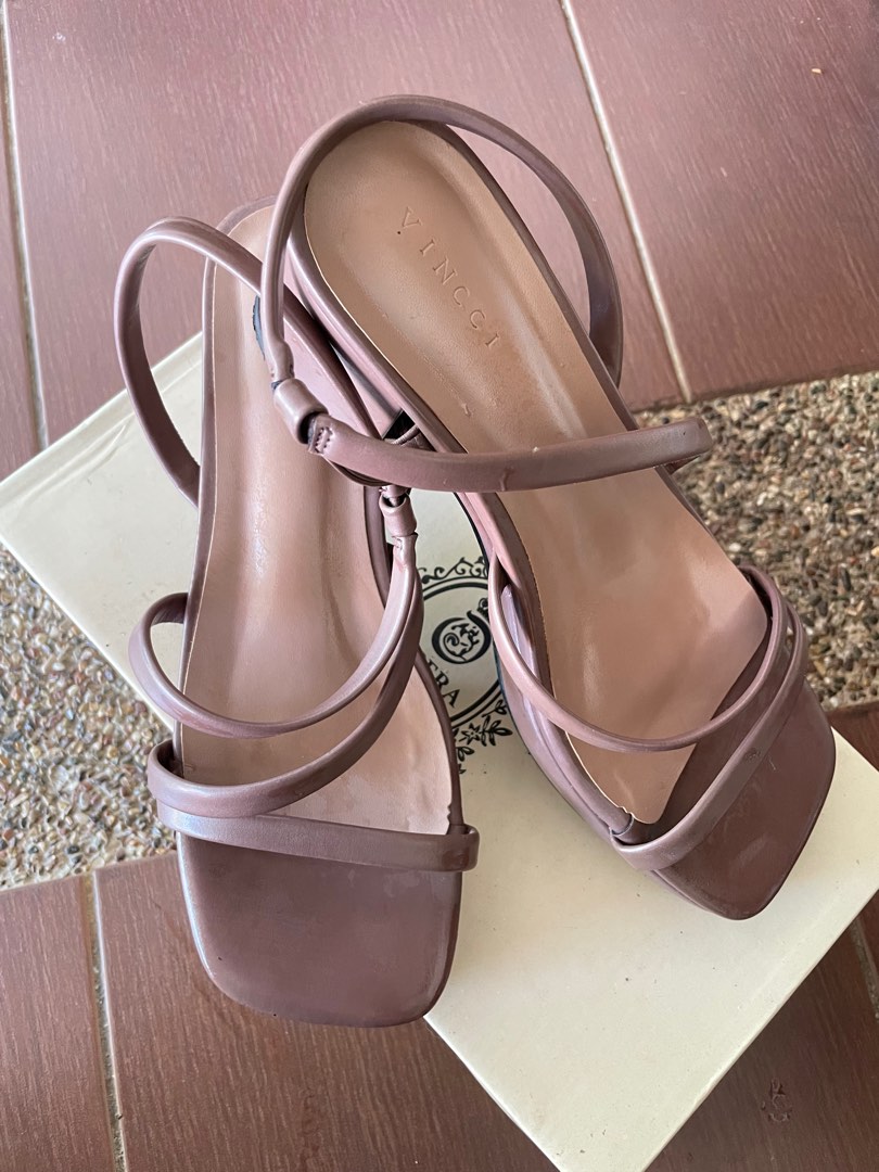 Vincci Heels, Women's Fashion, Footwear, Heels on Carousell