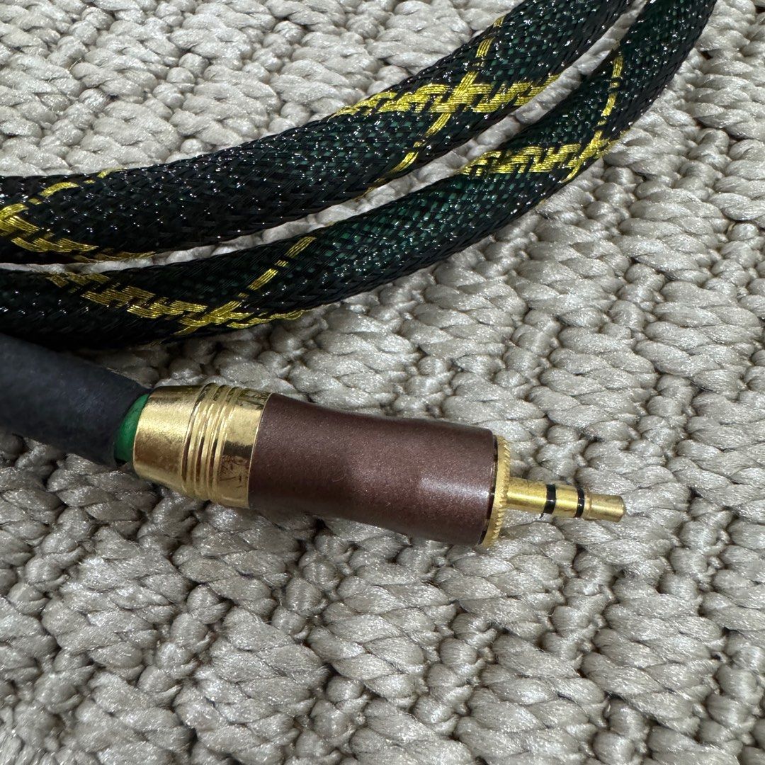Aucharm 3.5mm Y split to RCA cable 1.5m, Audio, Other Audio Equipment ...