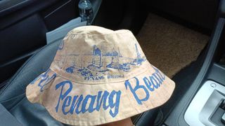 Duffer Cap, Men's Fashion, Watches & Accessories, Cap & Hats on Carousell