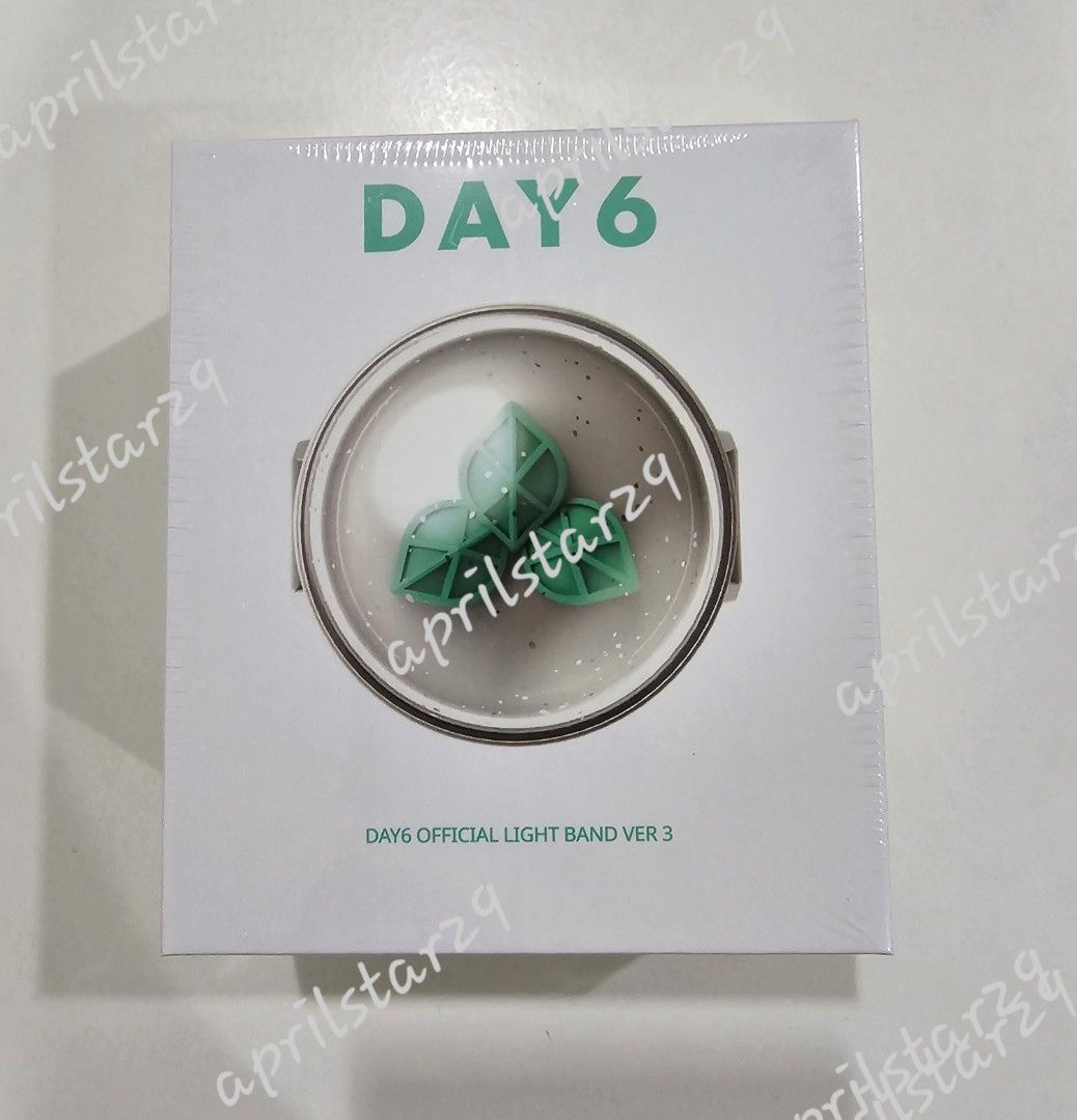 DAY6 Official Light Band ver. 3, Hobbies & Toys, Collectibles ...