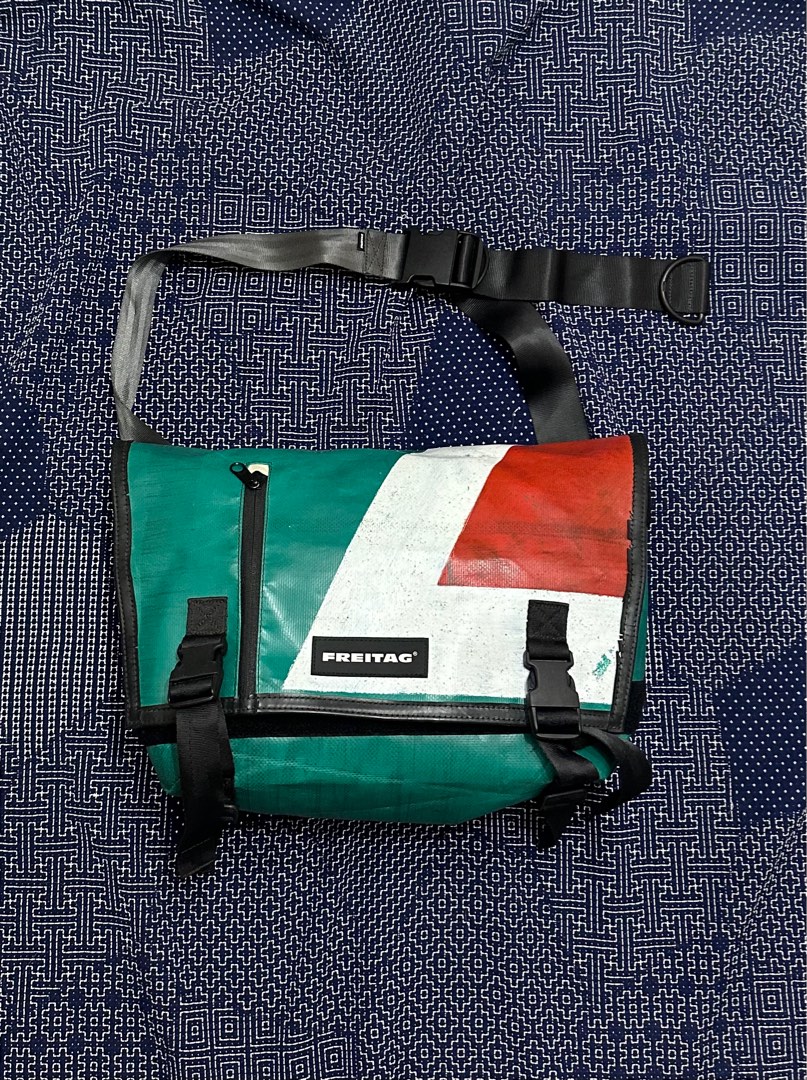 Freitag F17 Joe Messenger bag, Men's Fashion, Bags, Sling Bags on Carousell