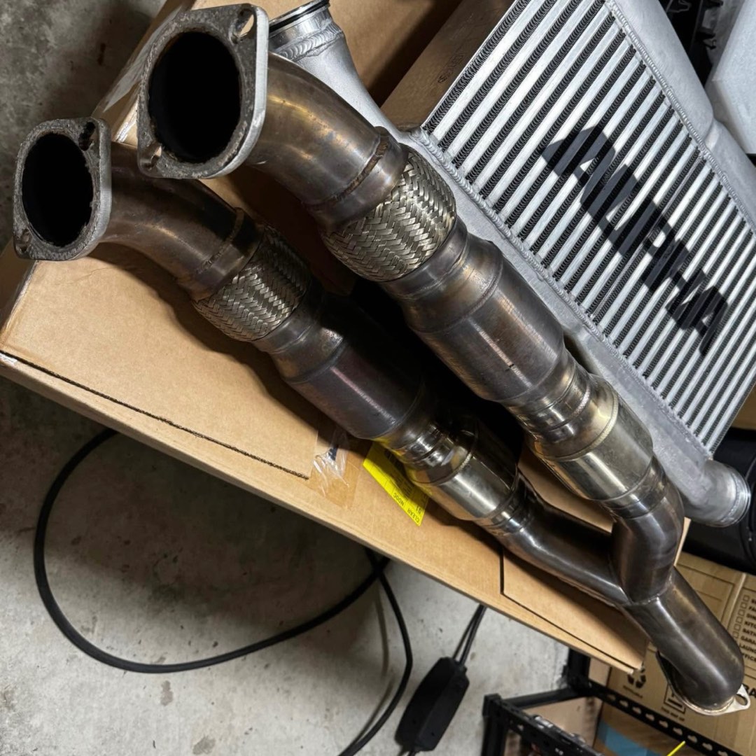 GTR R35 Midpipe / Y Pipe, Car Accessories, Accessories on Carousell