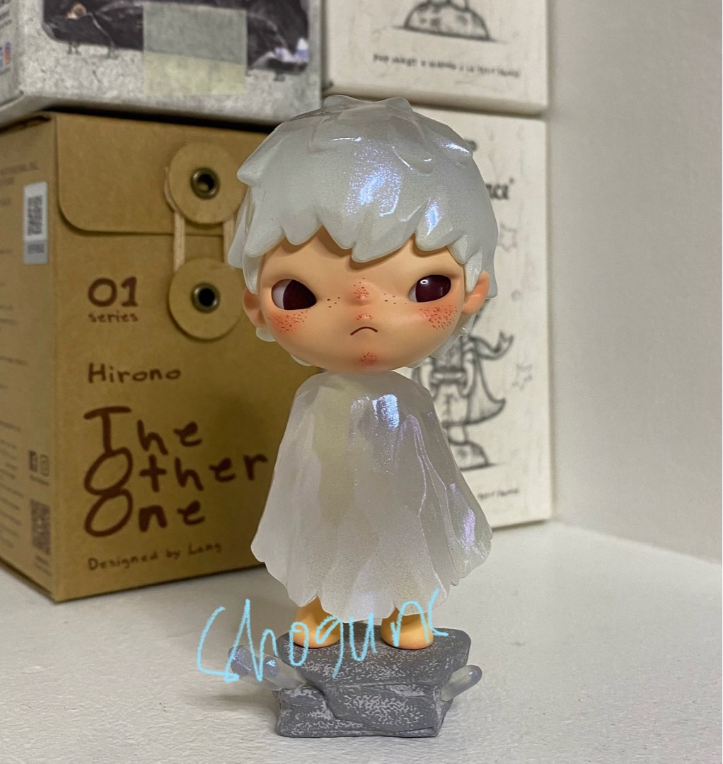 HIRONO FADING TINGI THE SHELTER, Hobbies & Toys, Toys & Games on Carousell