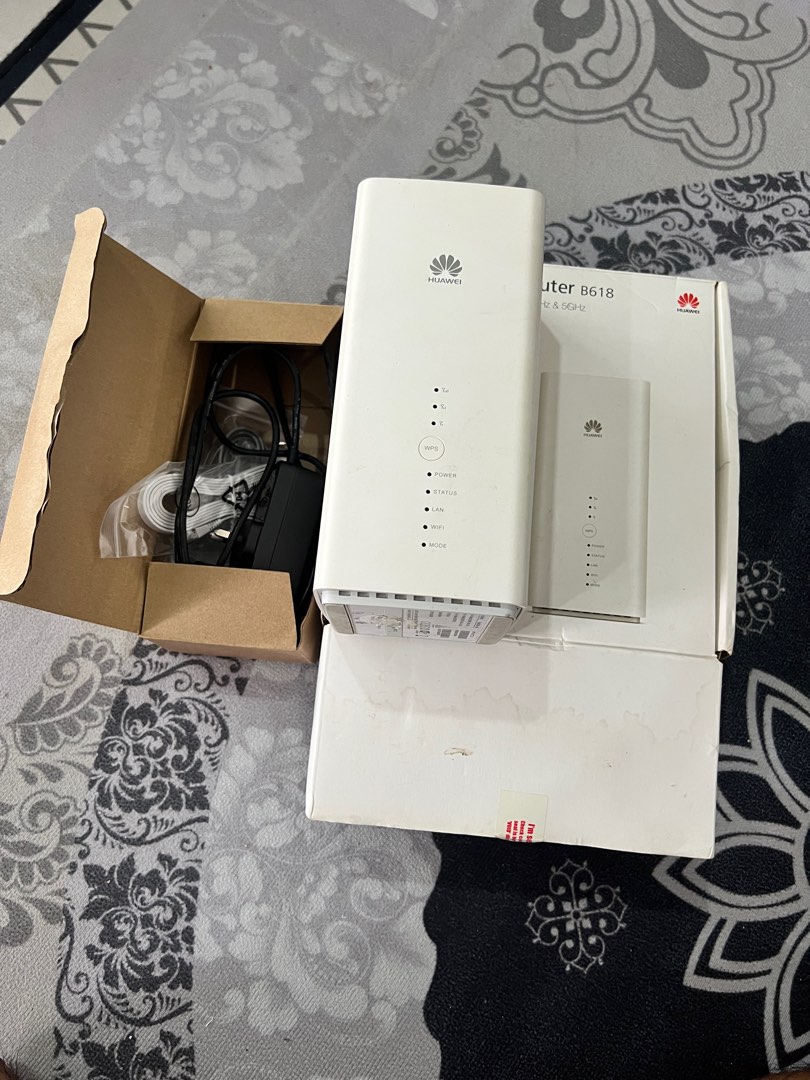 Huawei Routher B618 65D ( Unifi Only), TV & Home Appliances, Other Home ...