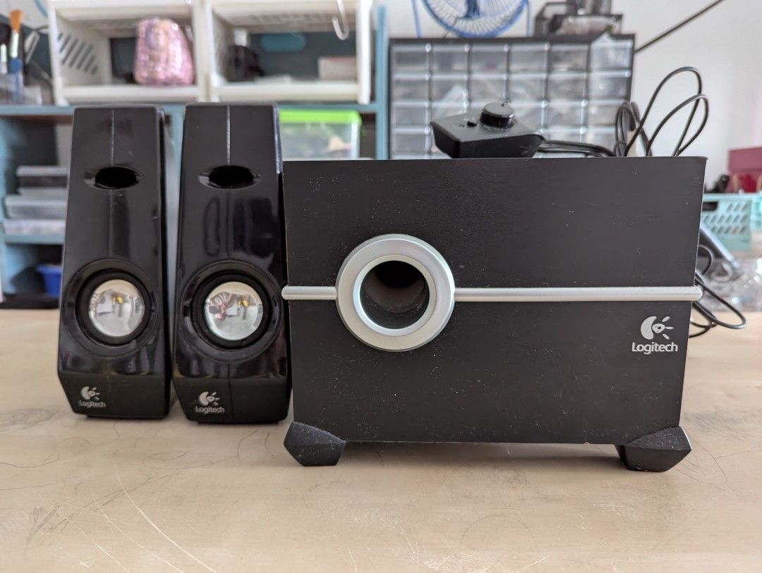 Logitech Speaker System Z103, Audio, Soundbars, Speakers & Amplifiers on Carousell