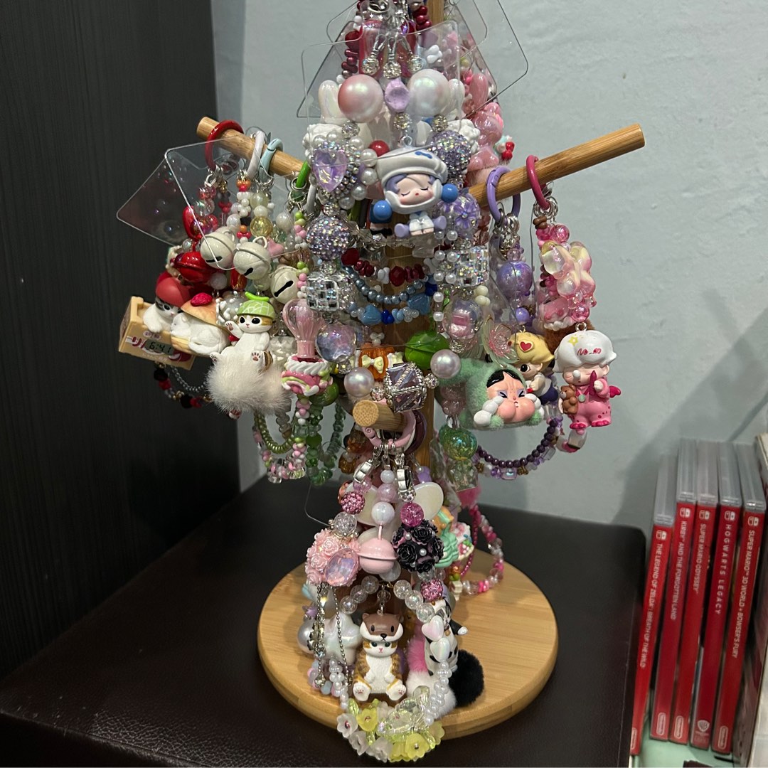 Popmart Mofusand Sanrio Phone & Bag Charm, Mobile Phones & Gadgets ...