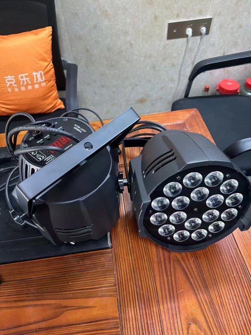 Sell stage lighting, LED screen, line array, various nightclubs, KTV ...