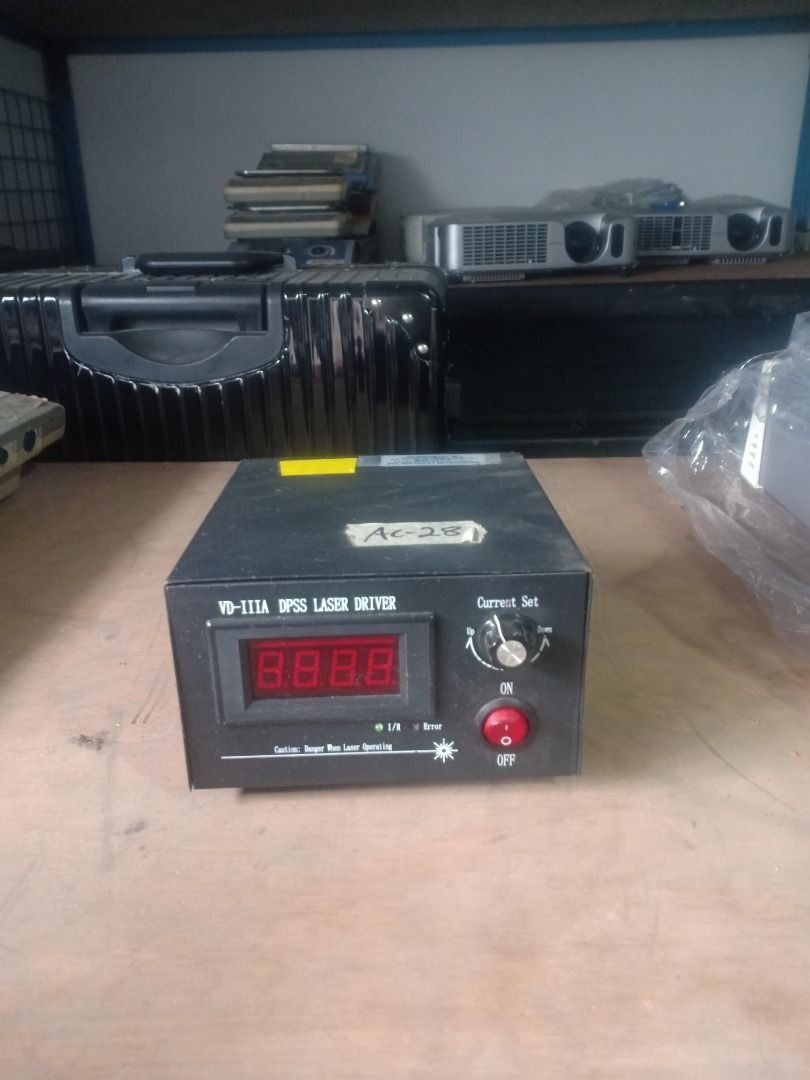 Sintec Optronics VD-IIIA DPSS Laser Driver, Computers & Tech, Office ...