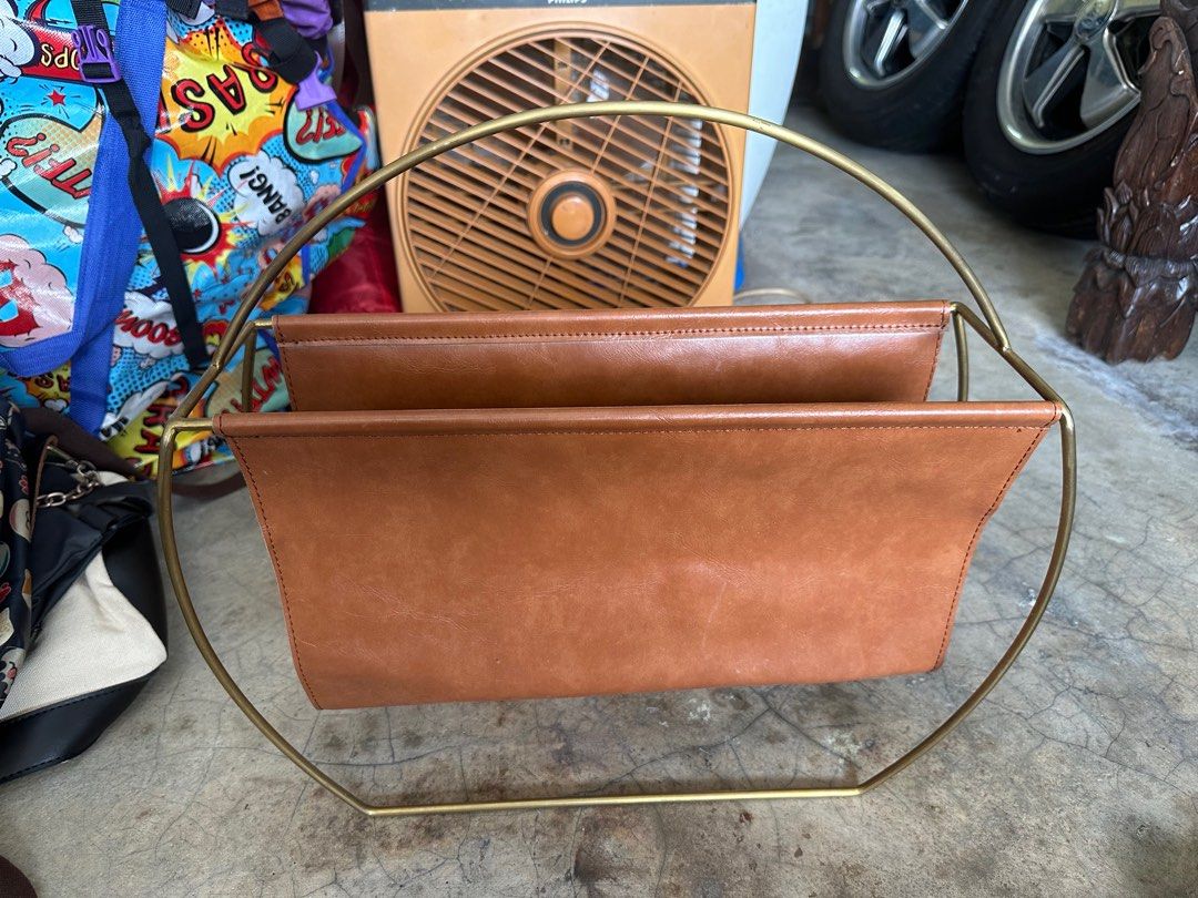 Tempat letak Buku atau apa apa la, Furniture & Home Living, Home Decor ...