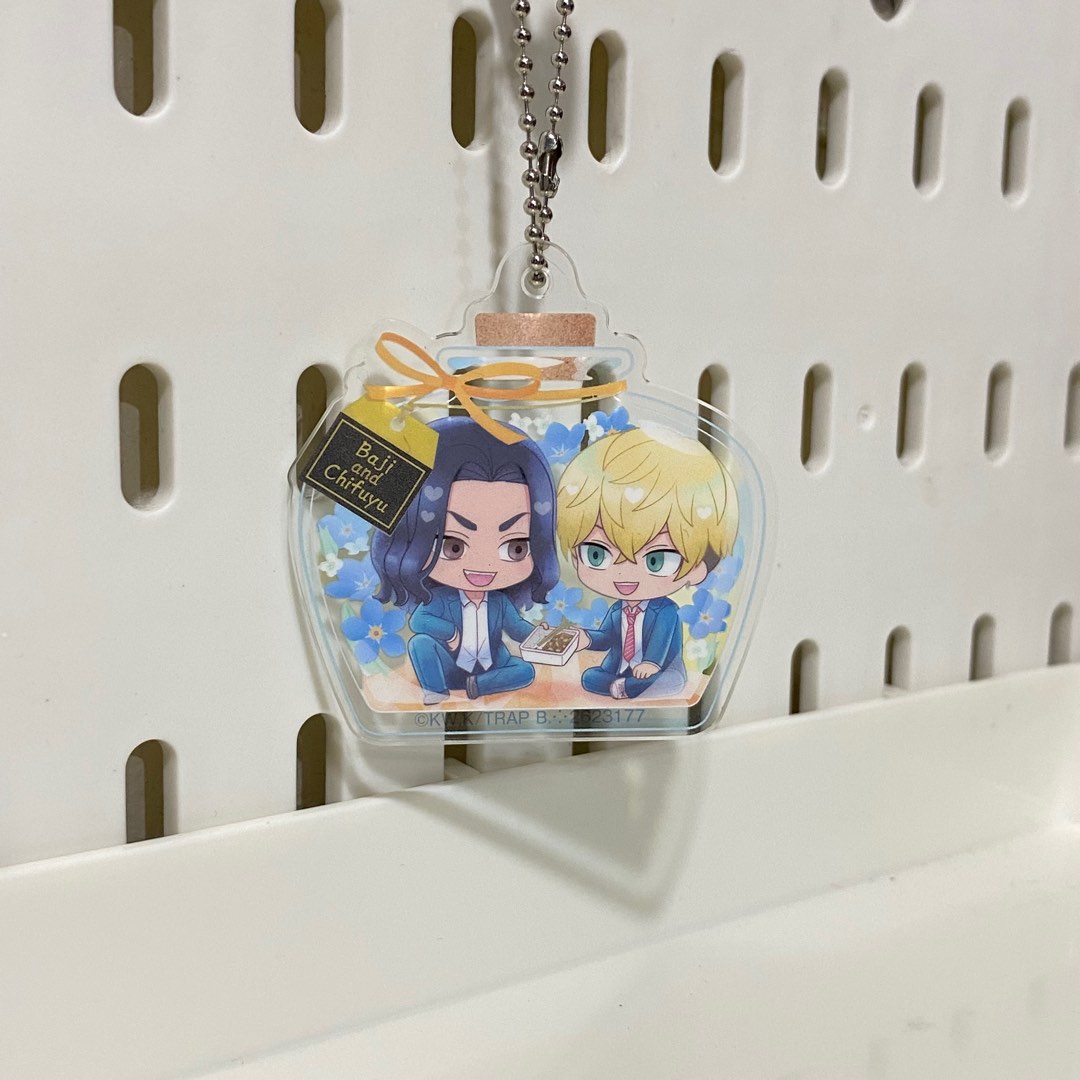 Tokyo Revengers Chifuyu Matsuno Baji Keisuke Bottle Keychain Gacha ...