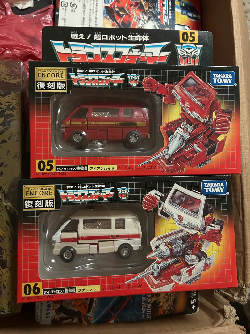 Transformers Encore Ironhide Ratchet Generation One Reissue Autobot ...