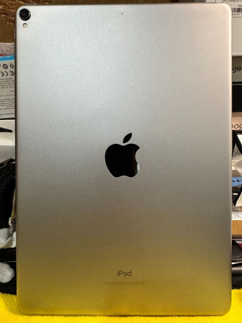 APPLE IPAD PRO 2ND GEN 10.5 INCHES 256GB WIFI SILVER, Mobile Phones ...