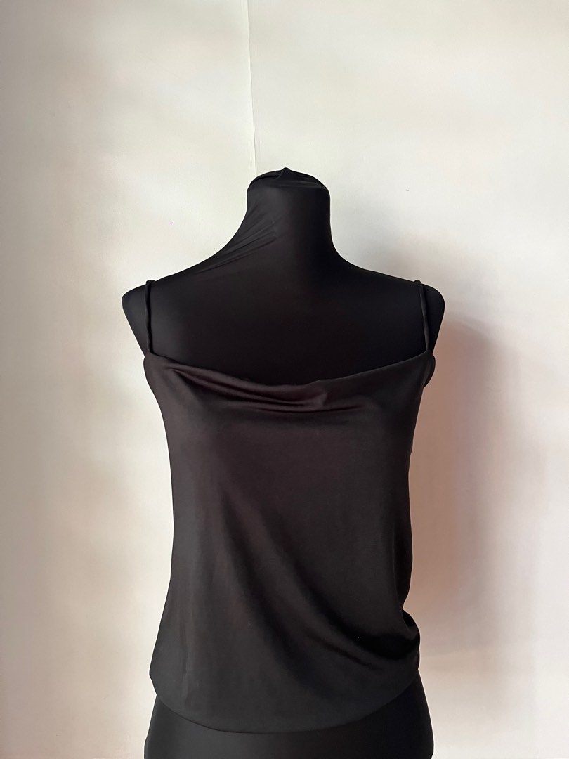 BSCO Oda Tube Tank Top black and white, Women's Fashion, Tops ...