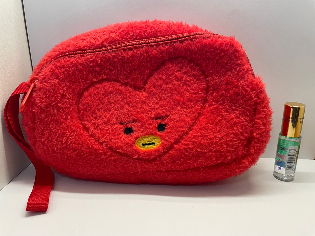 BTS BT21 TATA Fluffy Wallet/Pouch/Pen Case, Hobbies & Toys, Memorabilia ...